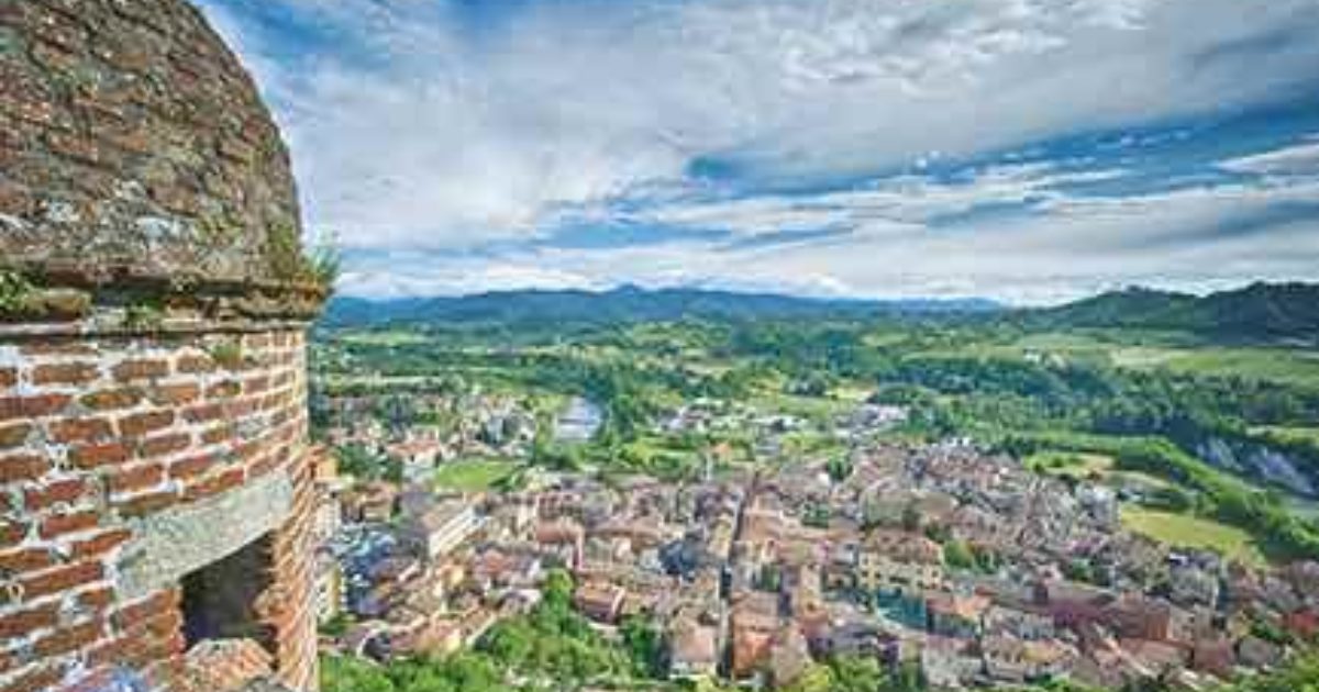 Food and Travel Magazine | The 48hr Guide to Gavi, Italy