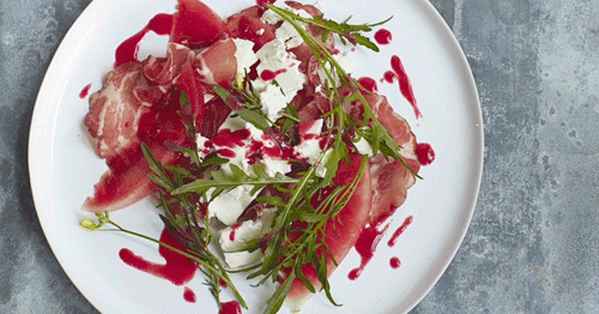 Food and Travel Magazine | Watermelon, feta and rocket salad with…