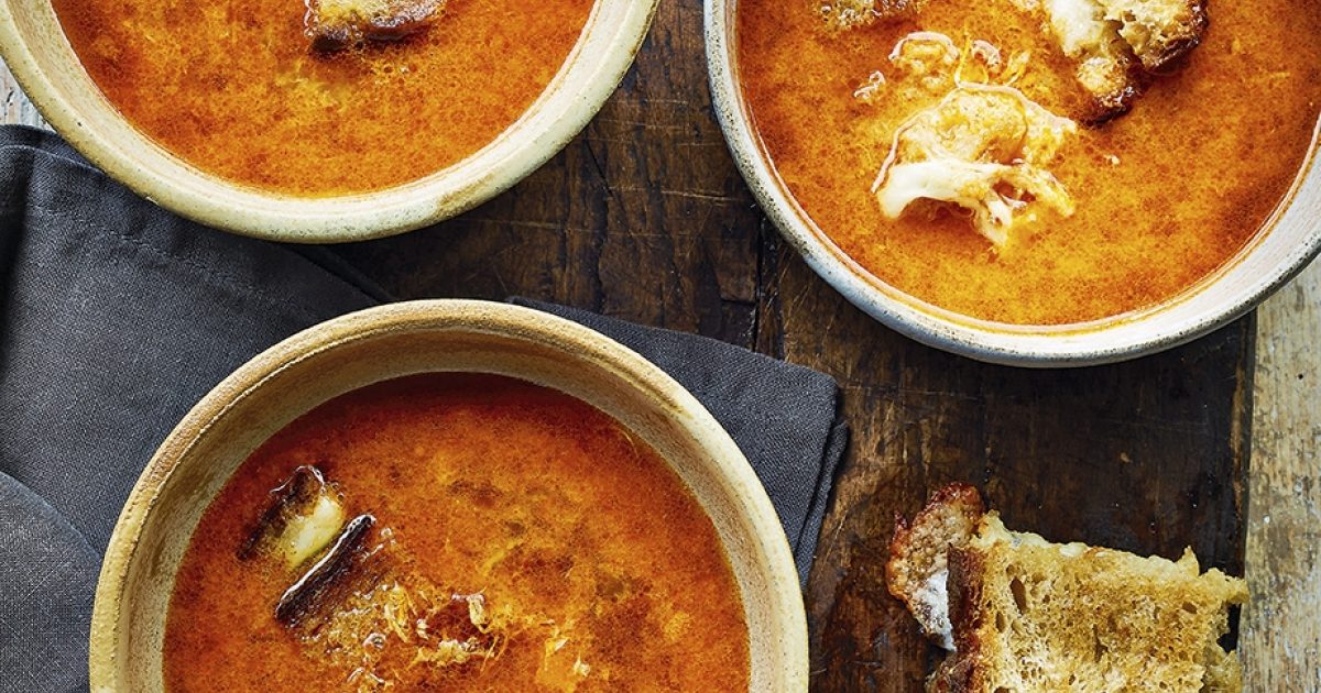 Food and Travel Magazine | Castile and León garlic soup with cheesy…