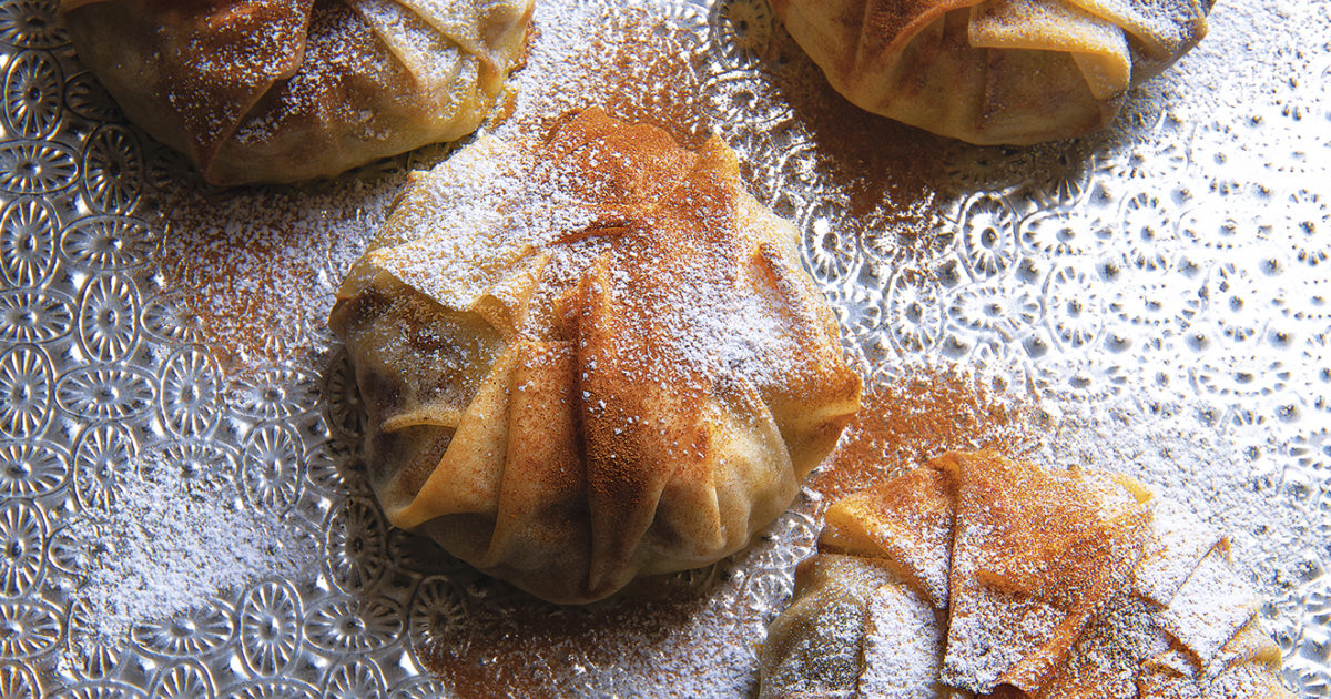 Food and Travel Magazine | Chicken, pine nut and rose pastillas