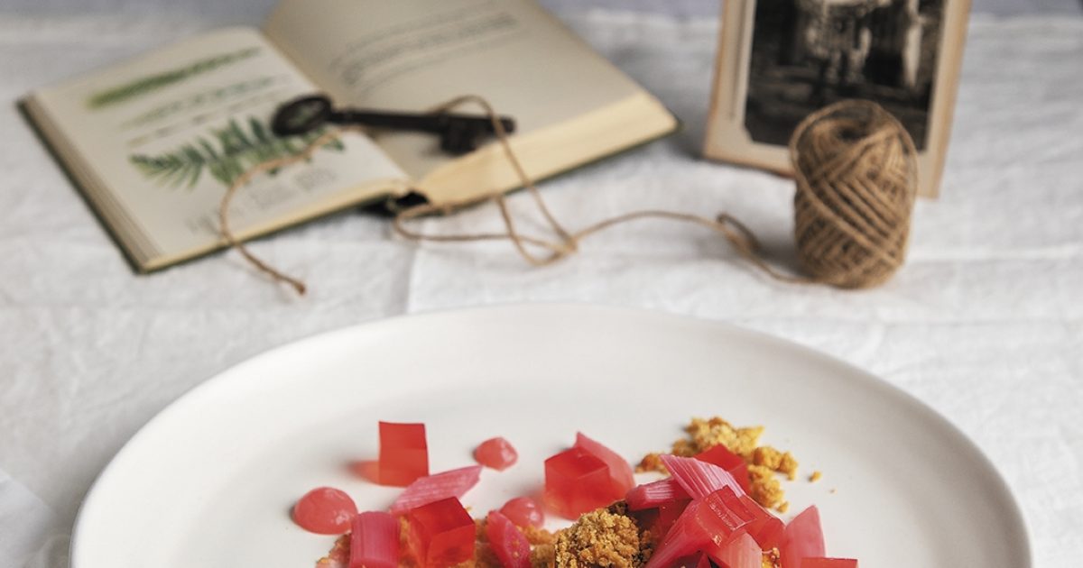 Food and Travel Magazine | Rhubarb and custard with ginger biscuit…
